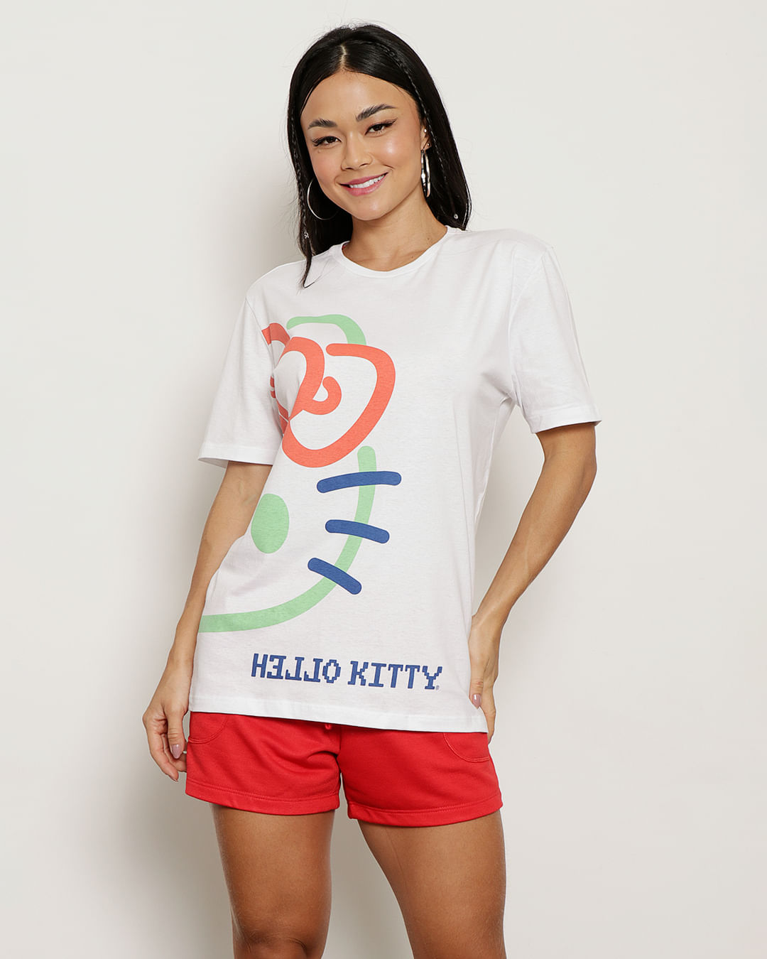 Camiseta Feminina Hello Kitty Estampa Frontal e Costas Oversized Branca