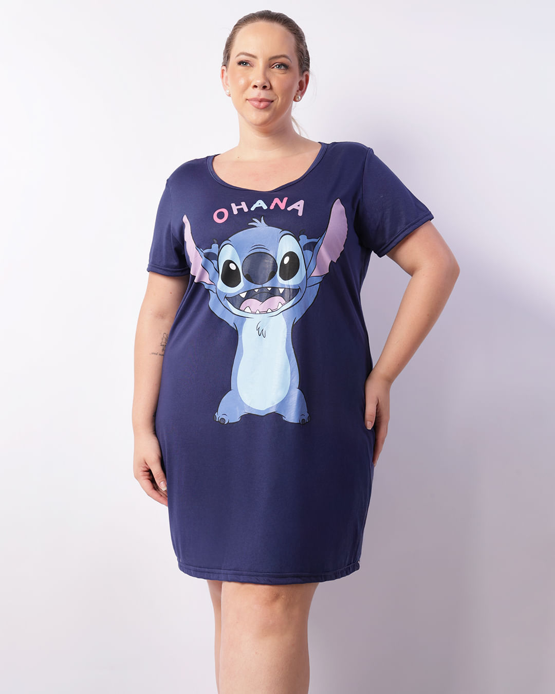 Camisola Plus Size Feminina Manga Curta Disney Estampa Stitch Marinho